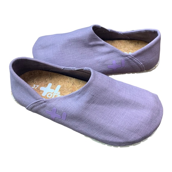 Otz | Shoes | Otz Shoes Womens Slip On Sneakers Slip On Canvas 7 | Poshmark